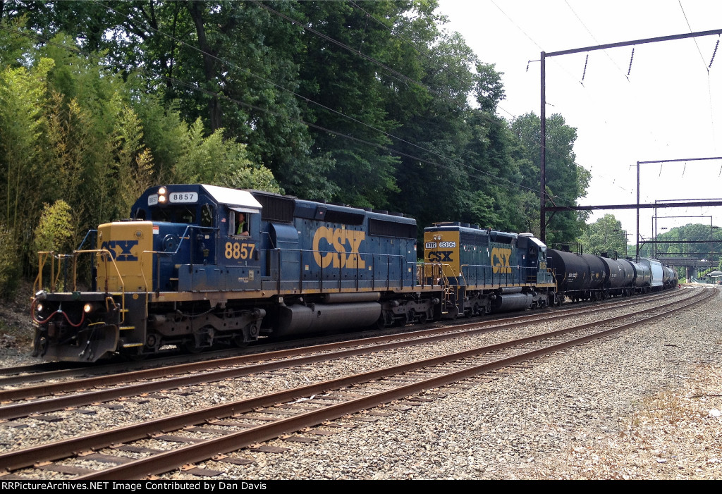 CSX SD40-2 8857 leads another SD40-2 on Q418-26